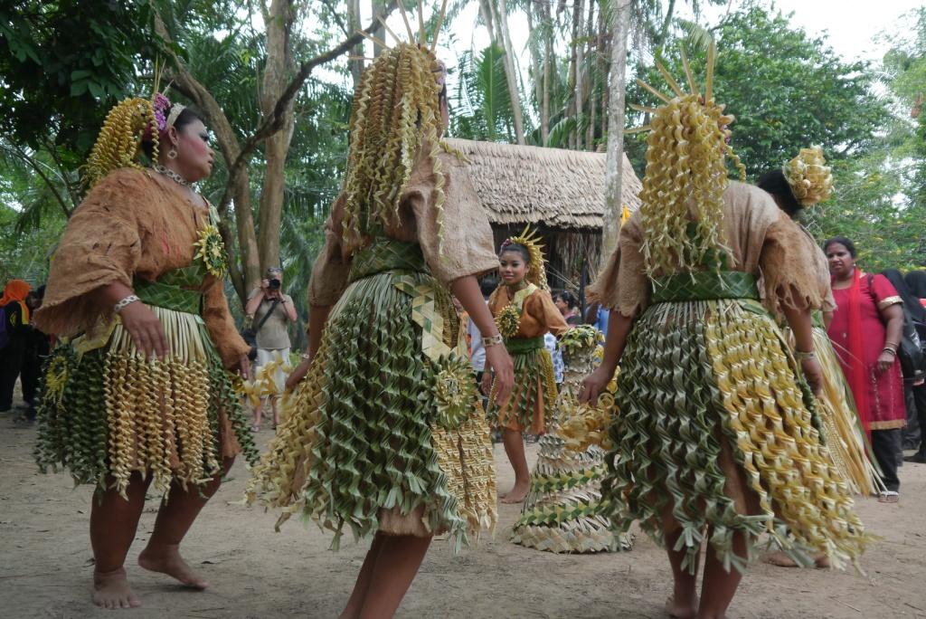 Traditional Clothing of Orang Asli and their Belief System